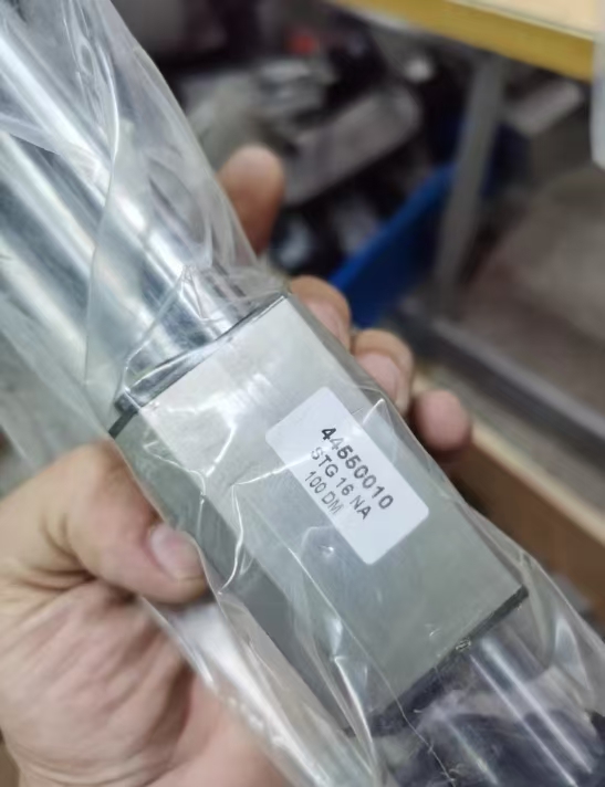 44550010 ,STG 16NA,100DM,New and original,In stock – Provide Stock Of ...